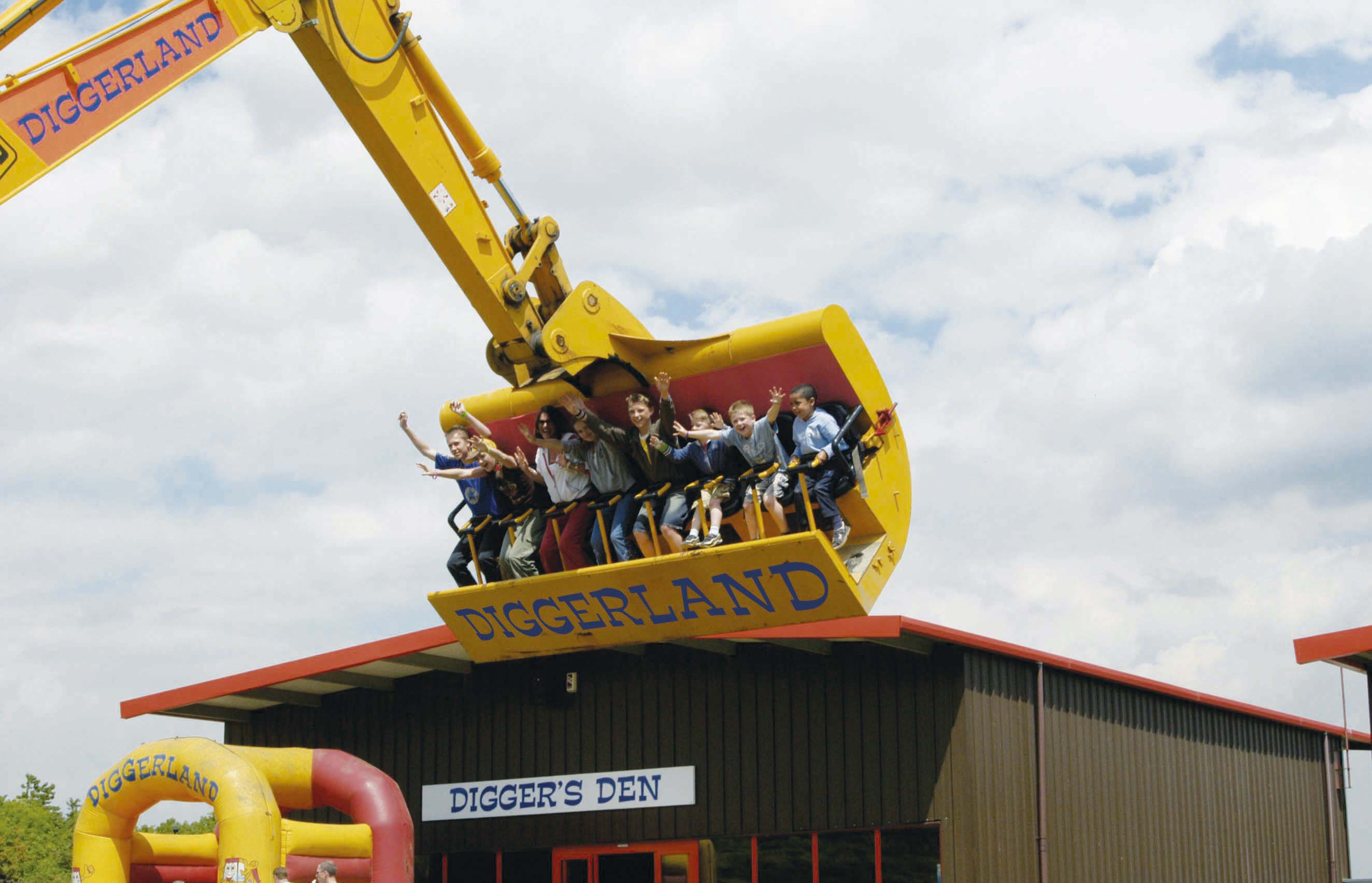UK Diggerland Reviews & Family Deals